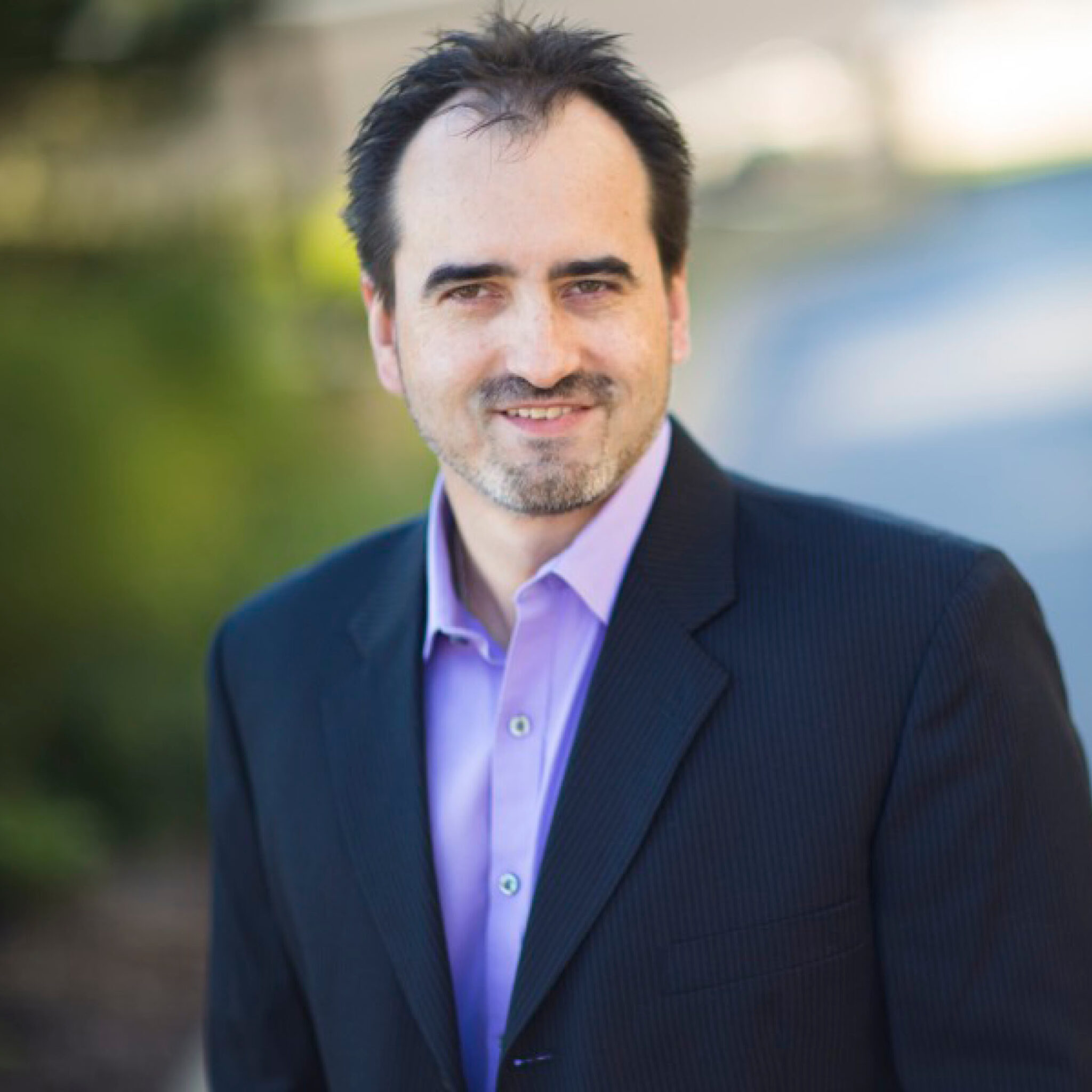 Miro Moro - Ware Malcomb